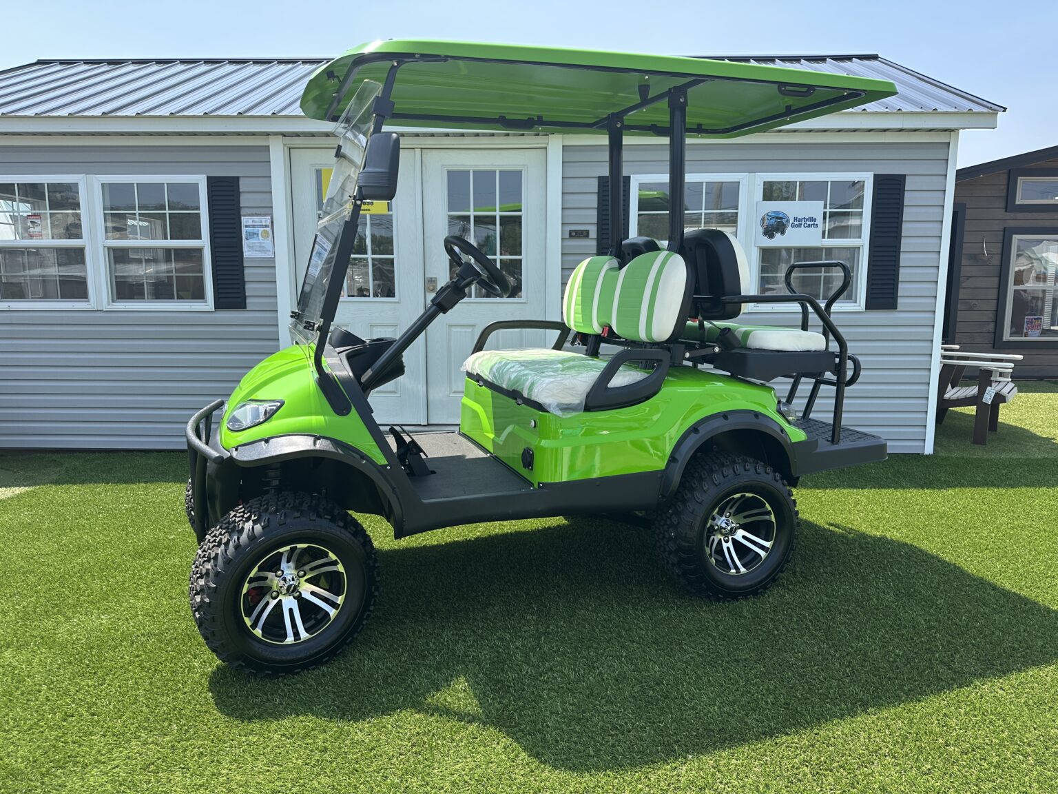 2023 Evolution Classic 4 Pro - Evolution Golf Carts For Sale