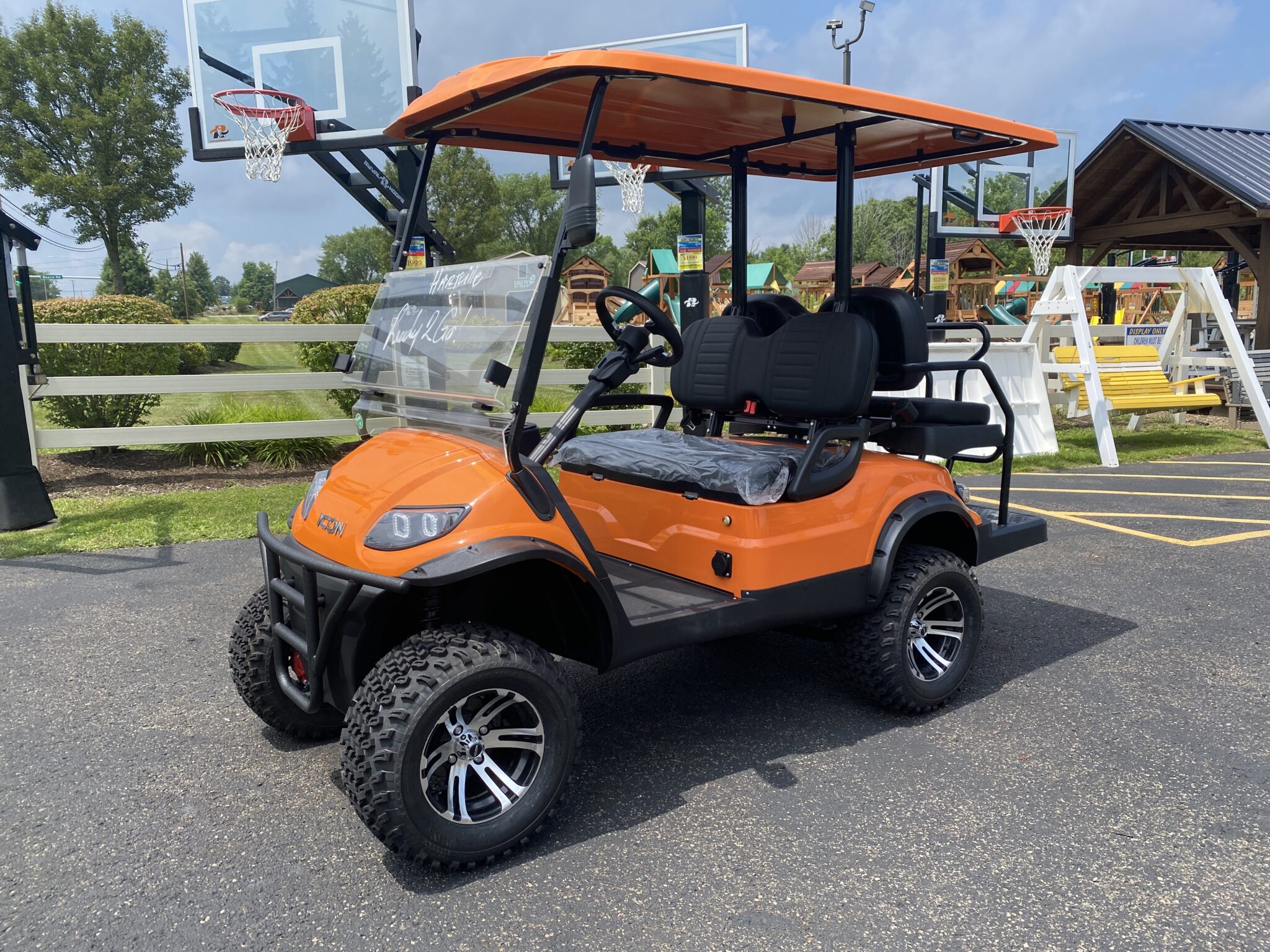 2023 Evolution Classic 4 Pro - Evolution Golf Carts For Sale