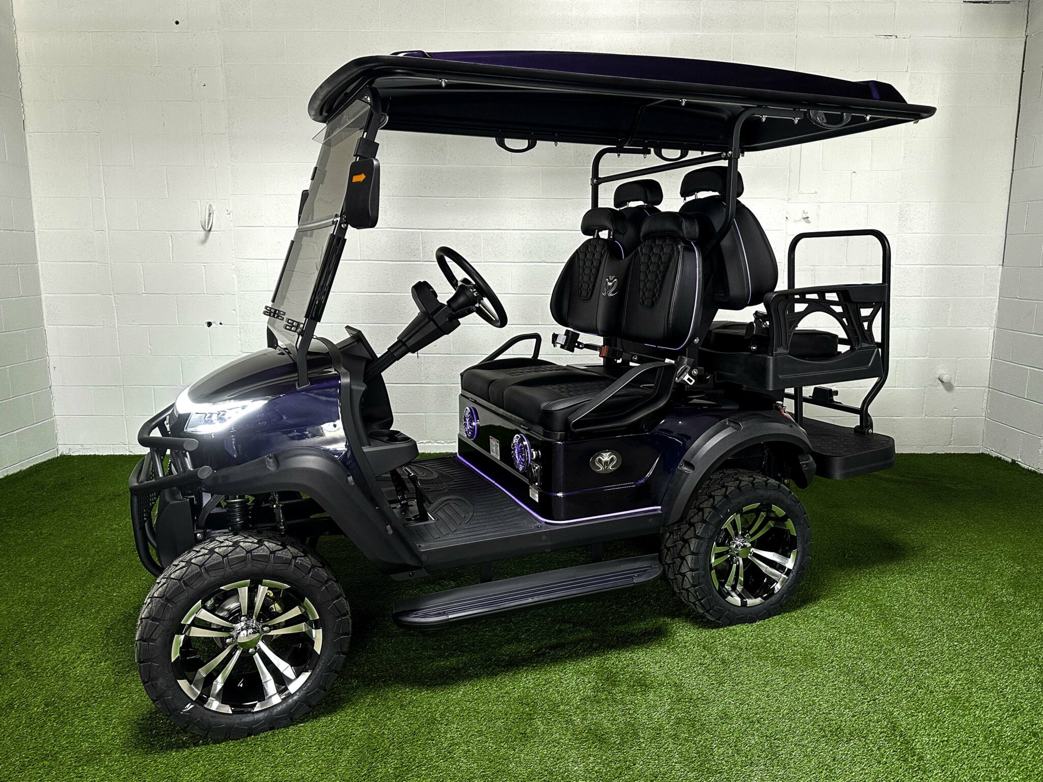 Advanced EV Golf Carts | Venom EV Strike 4