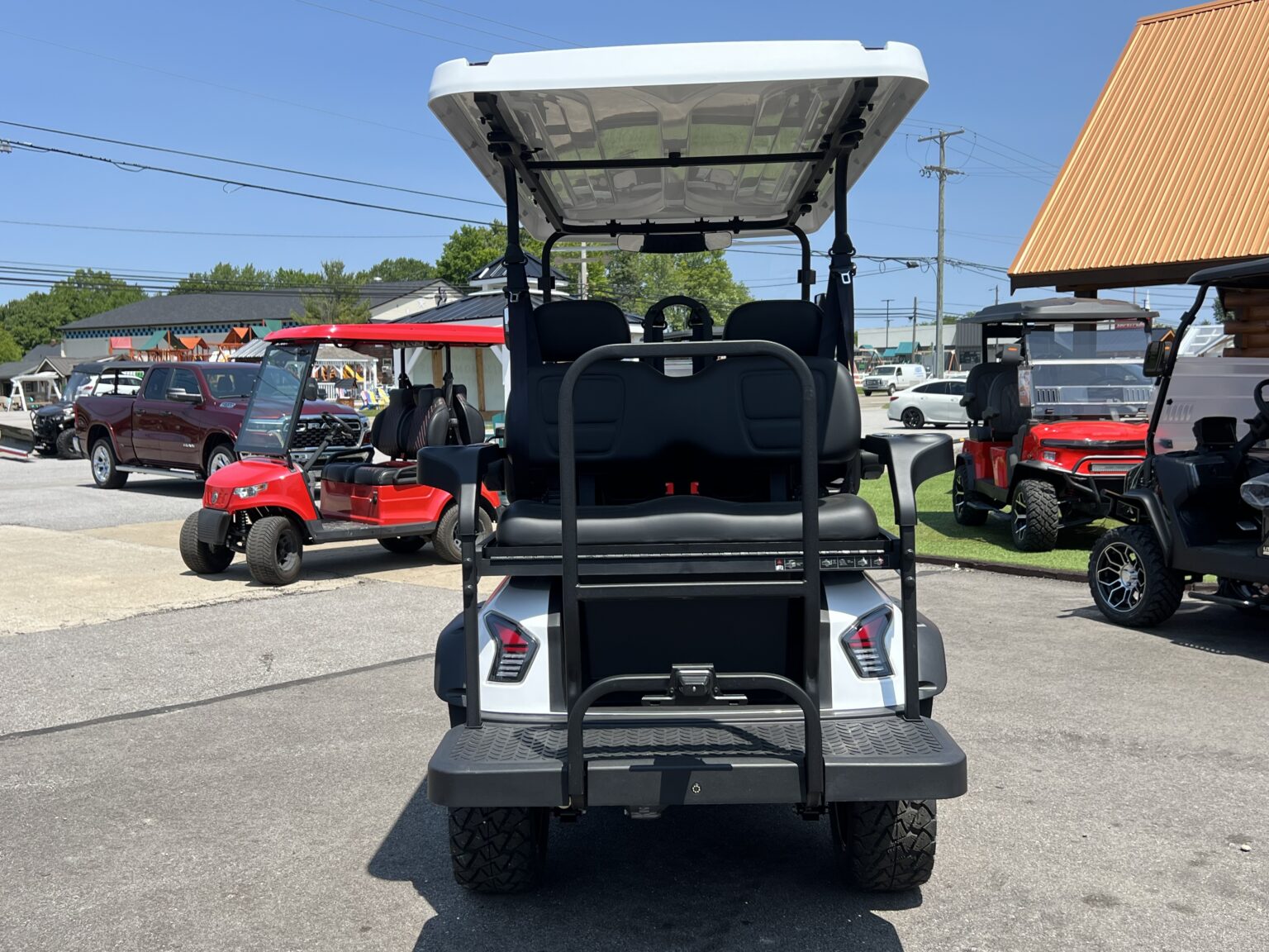 Dach Falcon 2+2 Explorer Golf Cart - Hartville Golf Carts