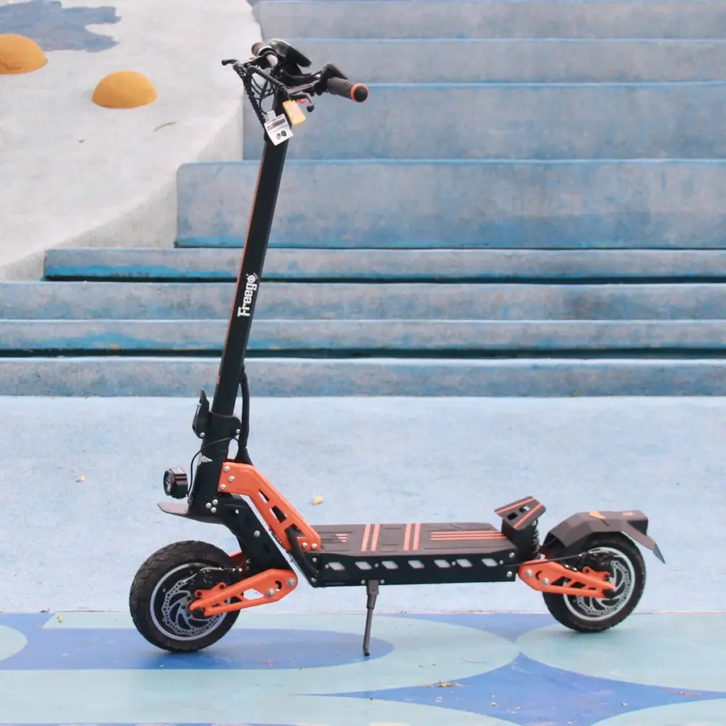 Freego C10 Pro Electric Scooter - Hartville Golf Carts